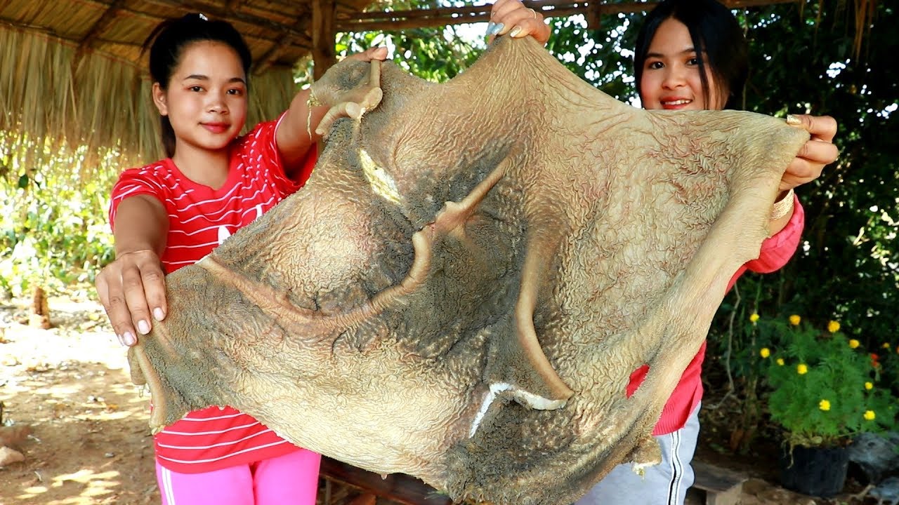 Cow Intestine With Fish Paste Sauce Recipe - Cooking Cow - My Food My ...