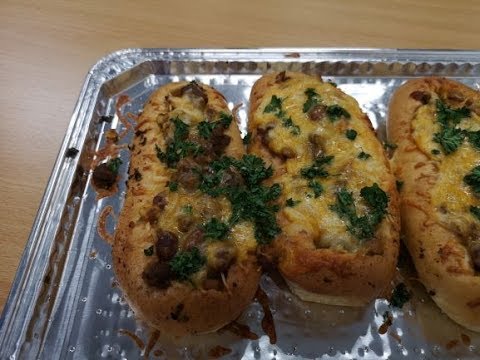 HOW TO MAKE CHILI CHEESE DOG BOATS !!! (WORLDFAMOUSFOODZ) - Chili Chili