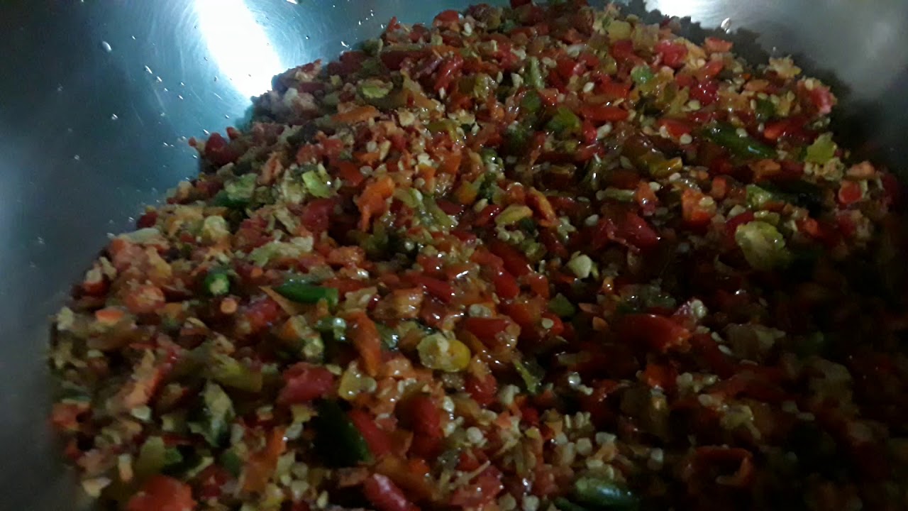 The lazy way to make chili peppers sauce - Chili Chili