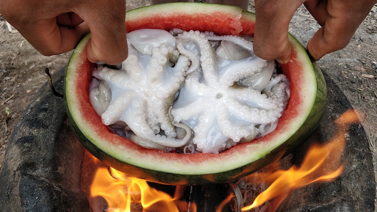 Easy Cooking Octopus in Watermelon / Kdeb Cooking - Chili Chili