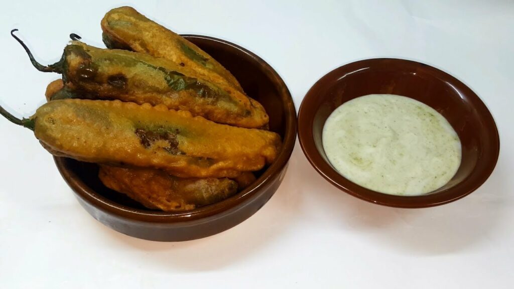 Mirch Pakora Recipe |Dhaba Style Mirch Pakora |Green Chili Pakora ...