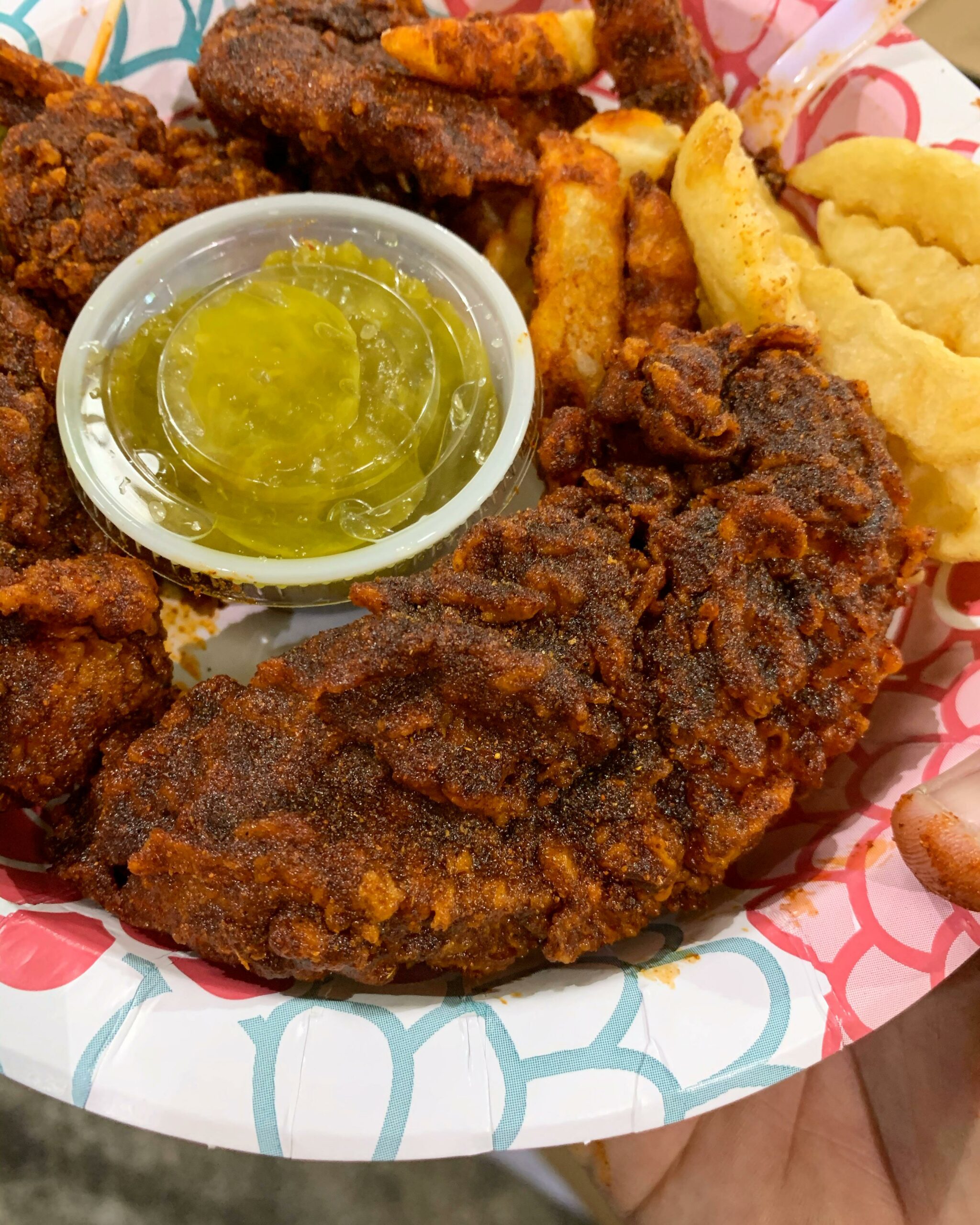 400 Degrees hot chicken. If you know you know - Chili Chili