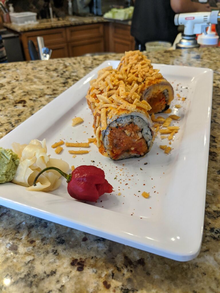 Scorpion pepper spicy tuna 🔥 roll - Chili Chili