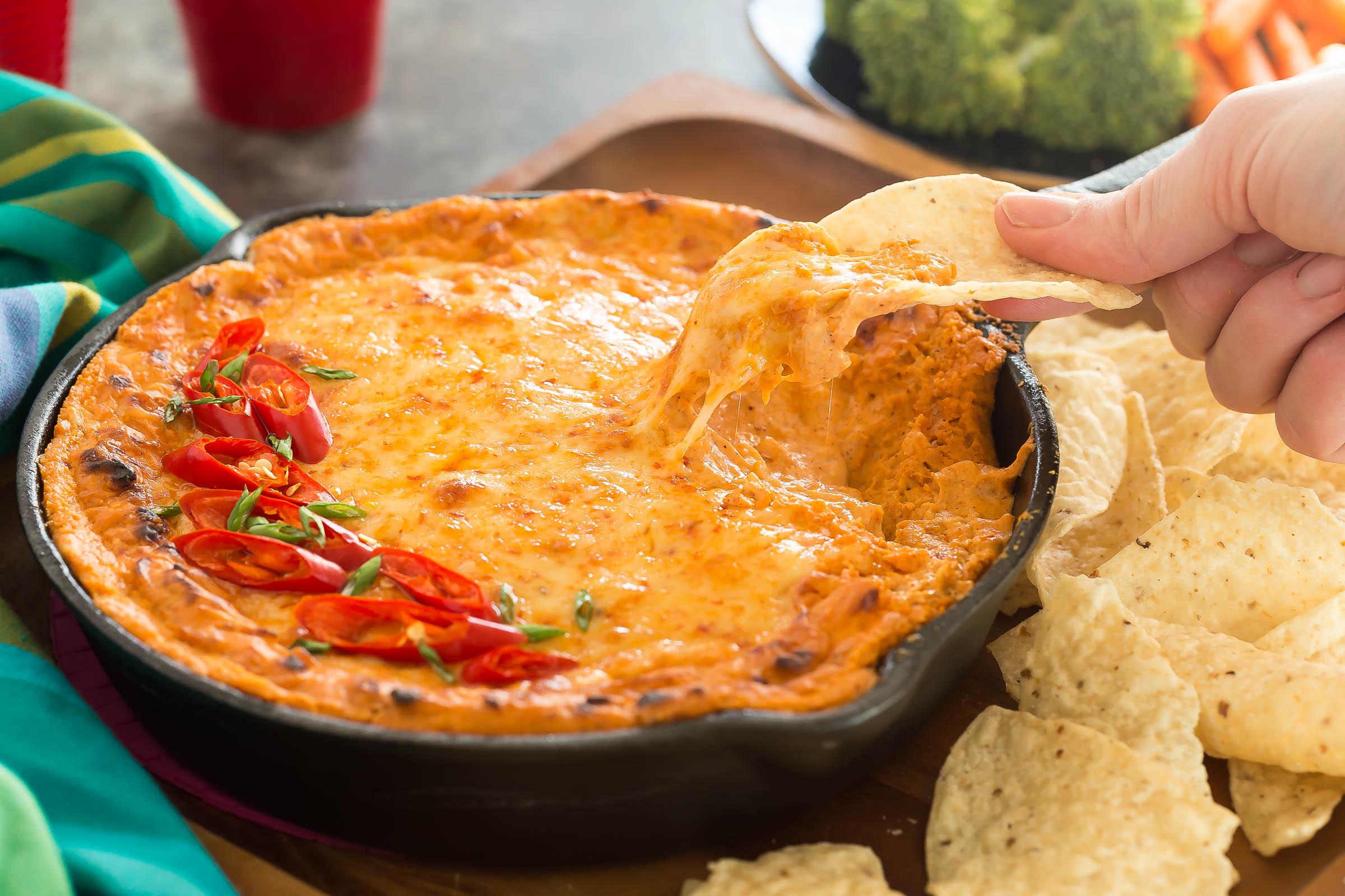 Cheesy Red Hot Chili Pepper Dip - Chili Chili