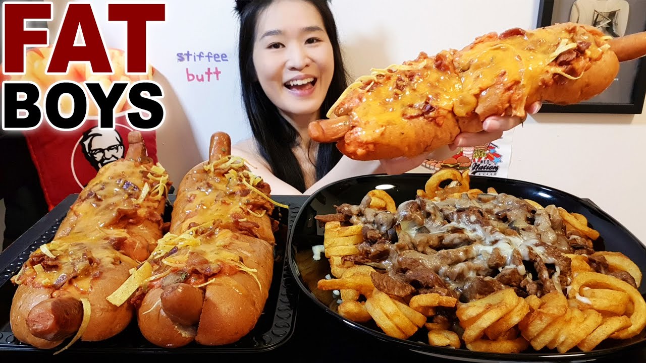 FATBOYS 12" SUPER CHEESY DOG! Loaded Beef Fries & Footlong Chili Cheese ...