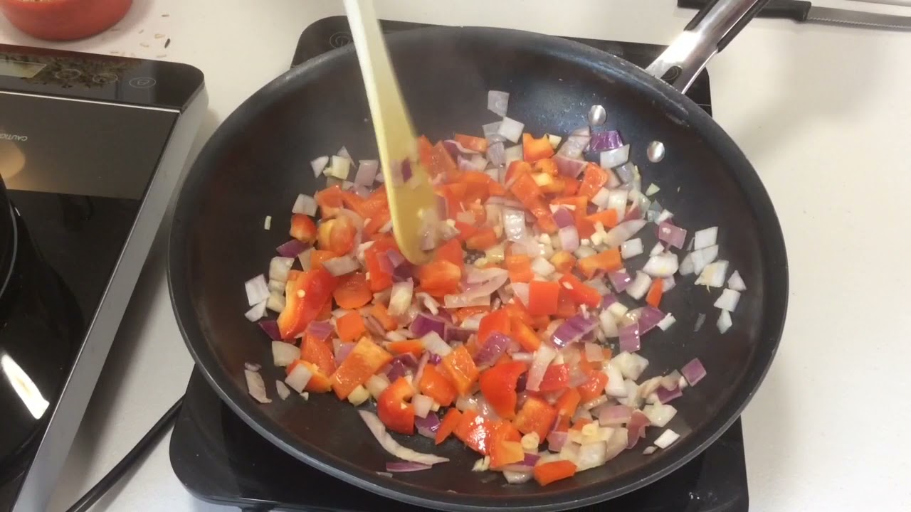Tesco Community Cookery School recipe number 1 Veggie Chilli with brown ...