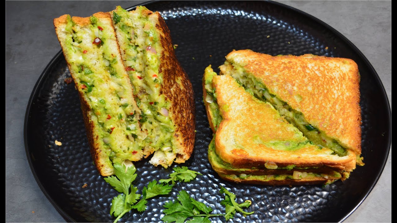 Cheese Chili Sandwich Recipe | Chilli Cheese Toast | Breakfast And ...