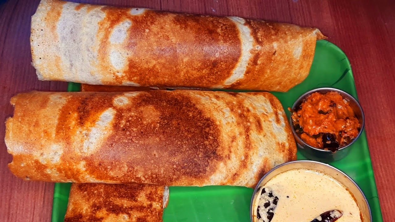 Crispy chili dosas that are cooked on the spot without any pulses ...