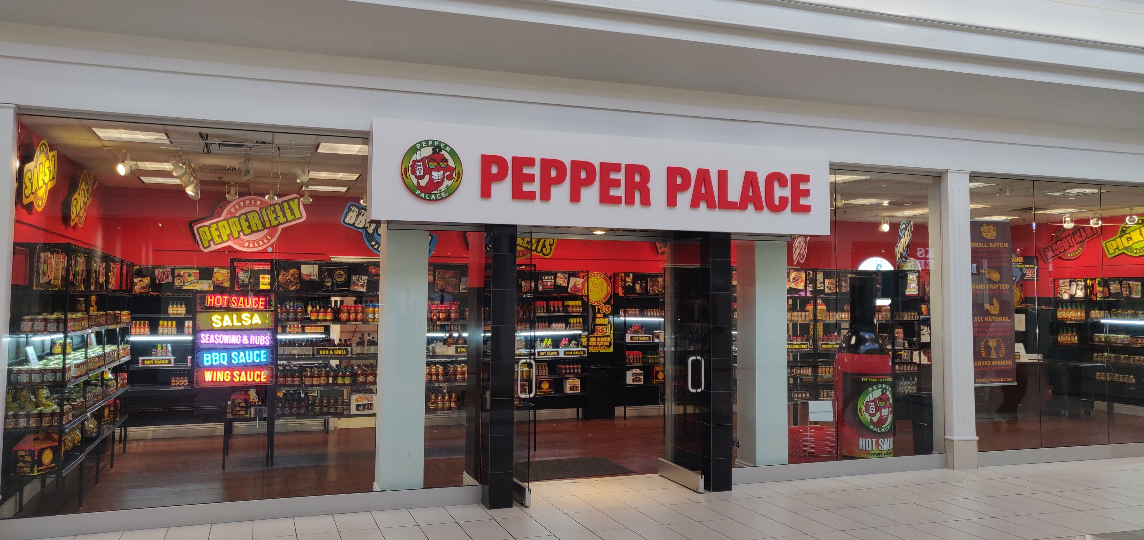 Thought you guys would appreciate this, Fashion Outlet Mall, Niagara ...