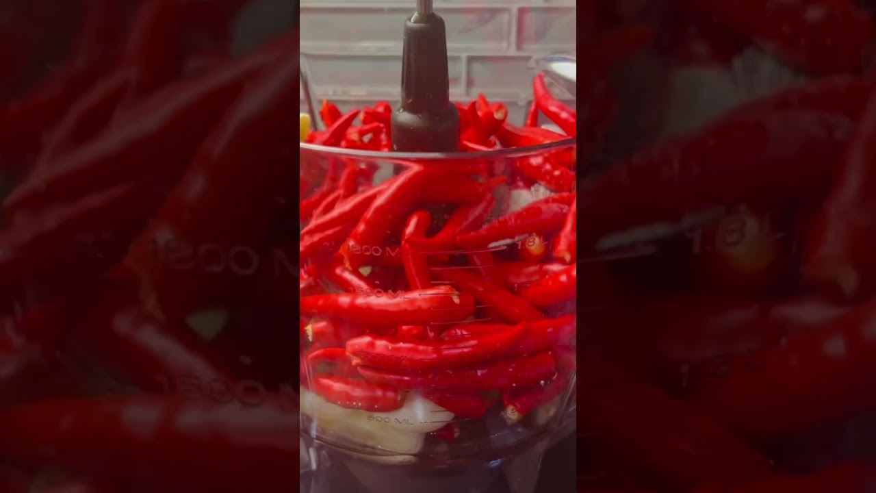 Easy Hot Pepper Paste | Donne’ Dinanche | One easy way to make chili ...