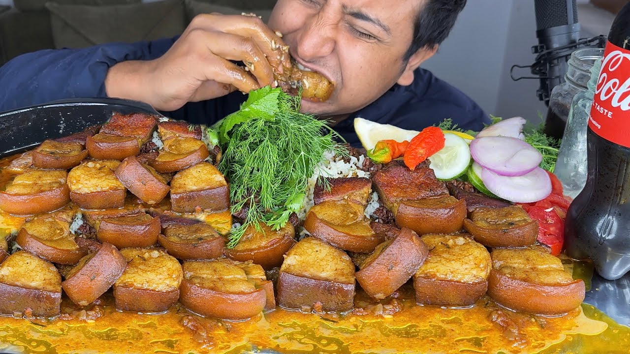 MUKBANG & RECIPE :SPICY PORK FRY CURRY WITH RED RICE | KING CHILLI ...