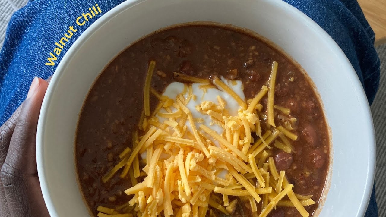 VLOG | Run Errands With Me + Walnut Chili Recipe - Chili Chili